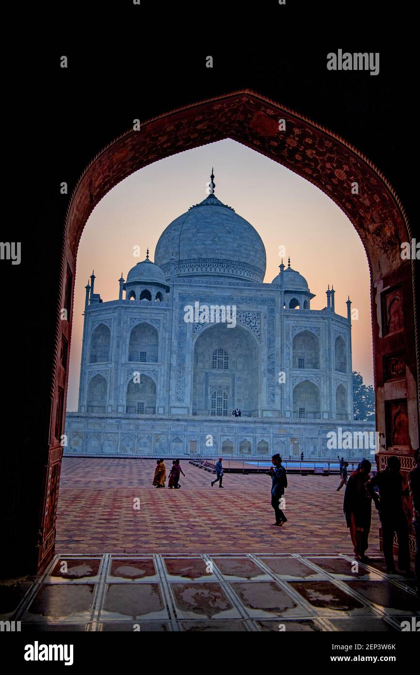 AGRA - INDIA - The Taj Mahal is an ivory-white marble mausoleum on the ...