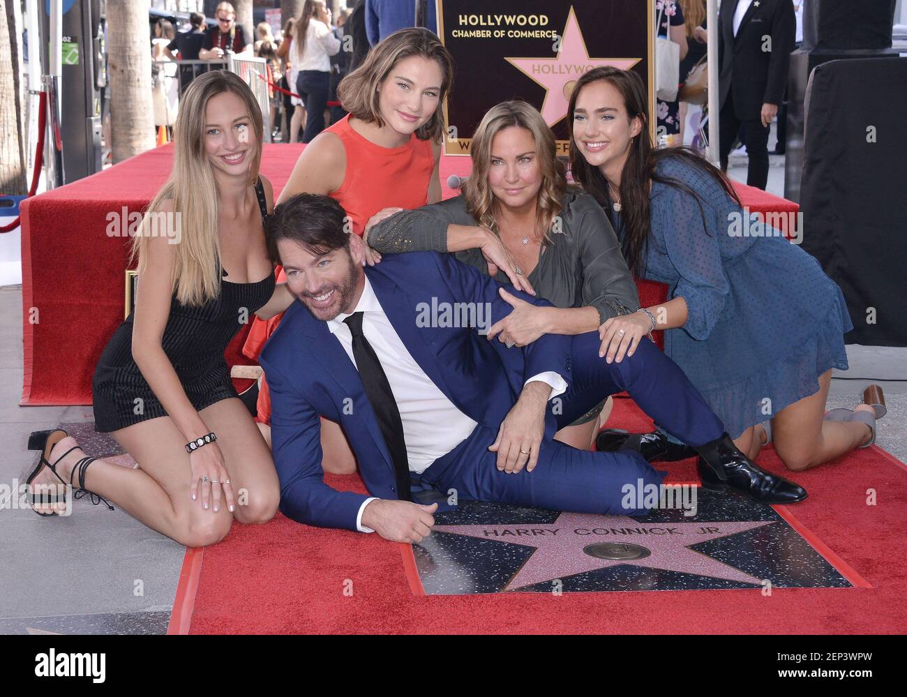 (L-R) Sarah Connick, Harry Connick Jr, Georgia Connick, Jill Goodacre ...