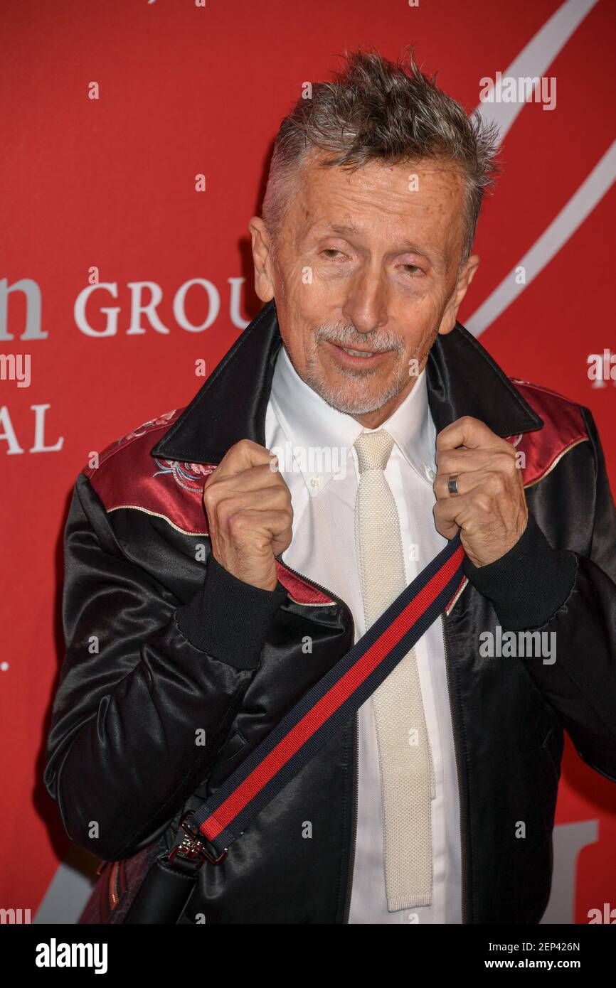 Simon Doonan attends the 2019 Fashion Group International FGI Night of ...