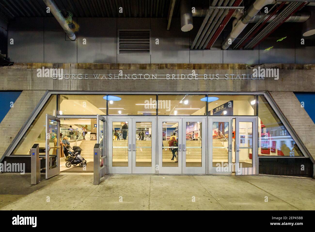 Main entrance to the Greyhound at the George Washington Bridge Bus ...