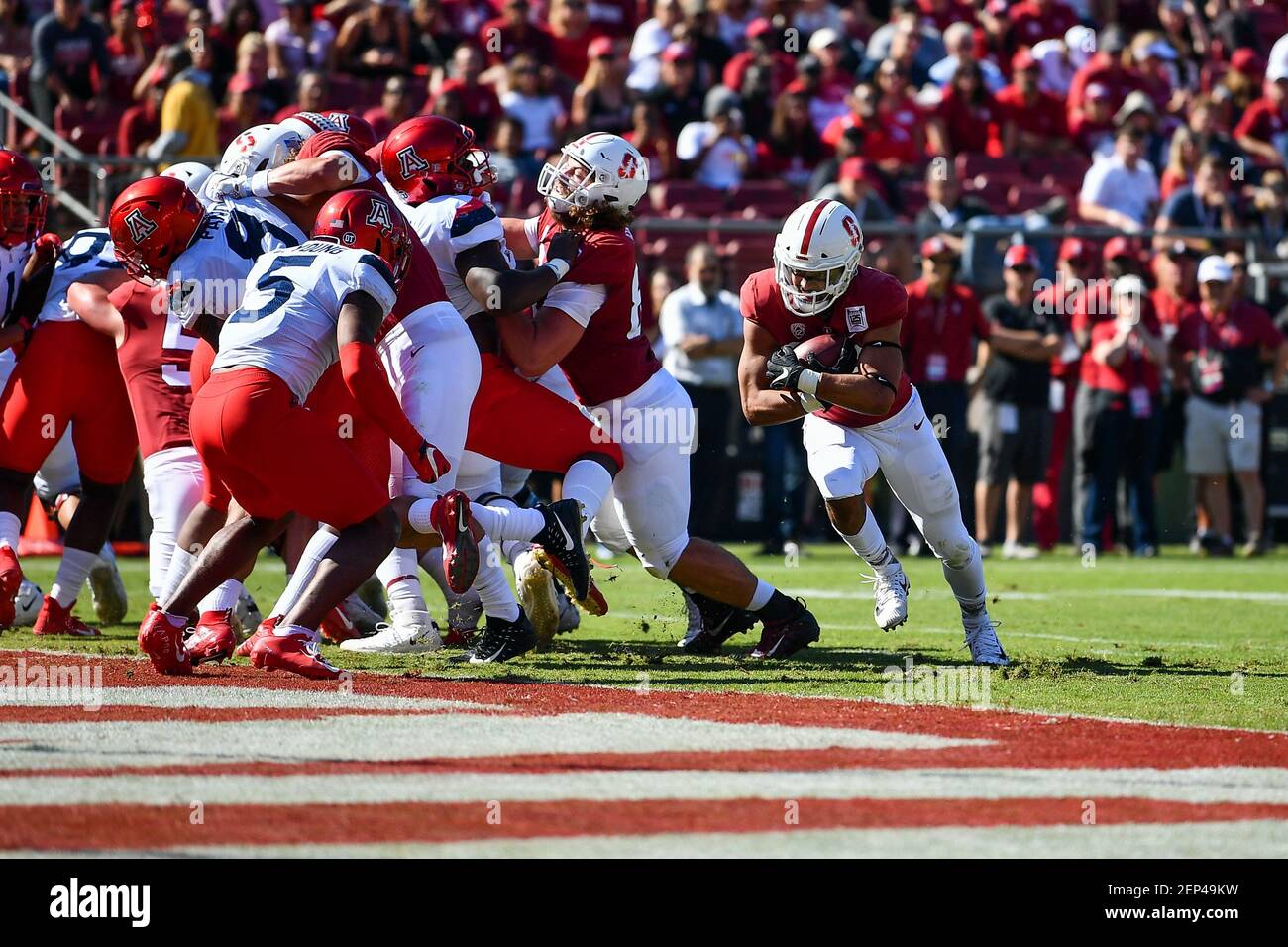 October 26, 2019: Stanford Cardinal running back Cameron Scarlett (22 ...