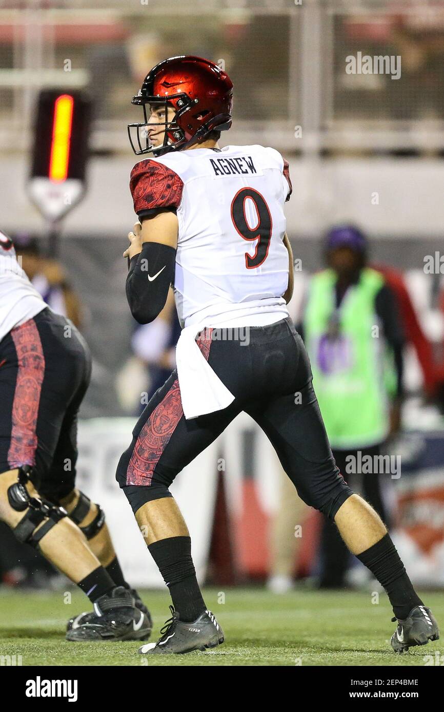 October 26, 2019: San Diego State Aztecs quarterback Ryan Agnew (9 ...