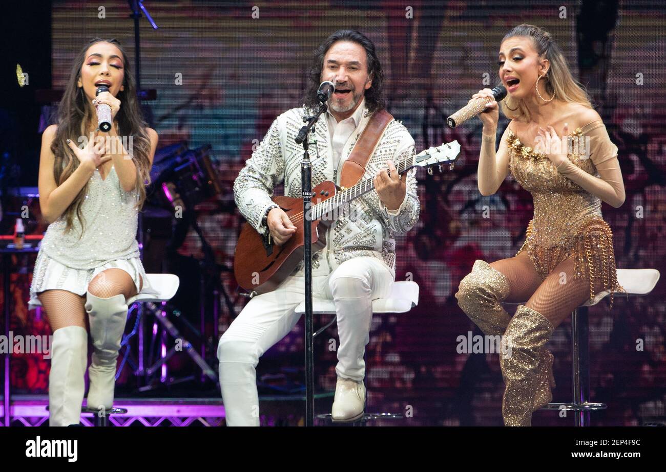 MIAMI, FL - OCT 26: Alison Solis, Marco Antonio Solis and Marla Solis ...