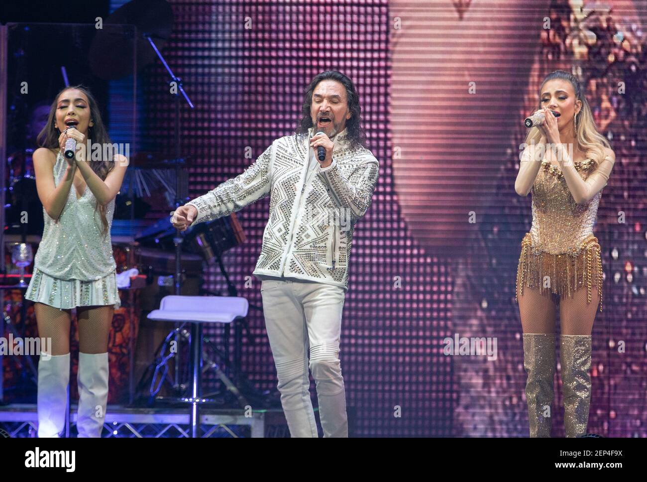 MIAMI, FL - OCT 26: Alison Solis, Marco Antonio Solis and Marla Solis ...