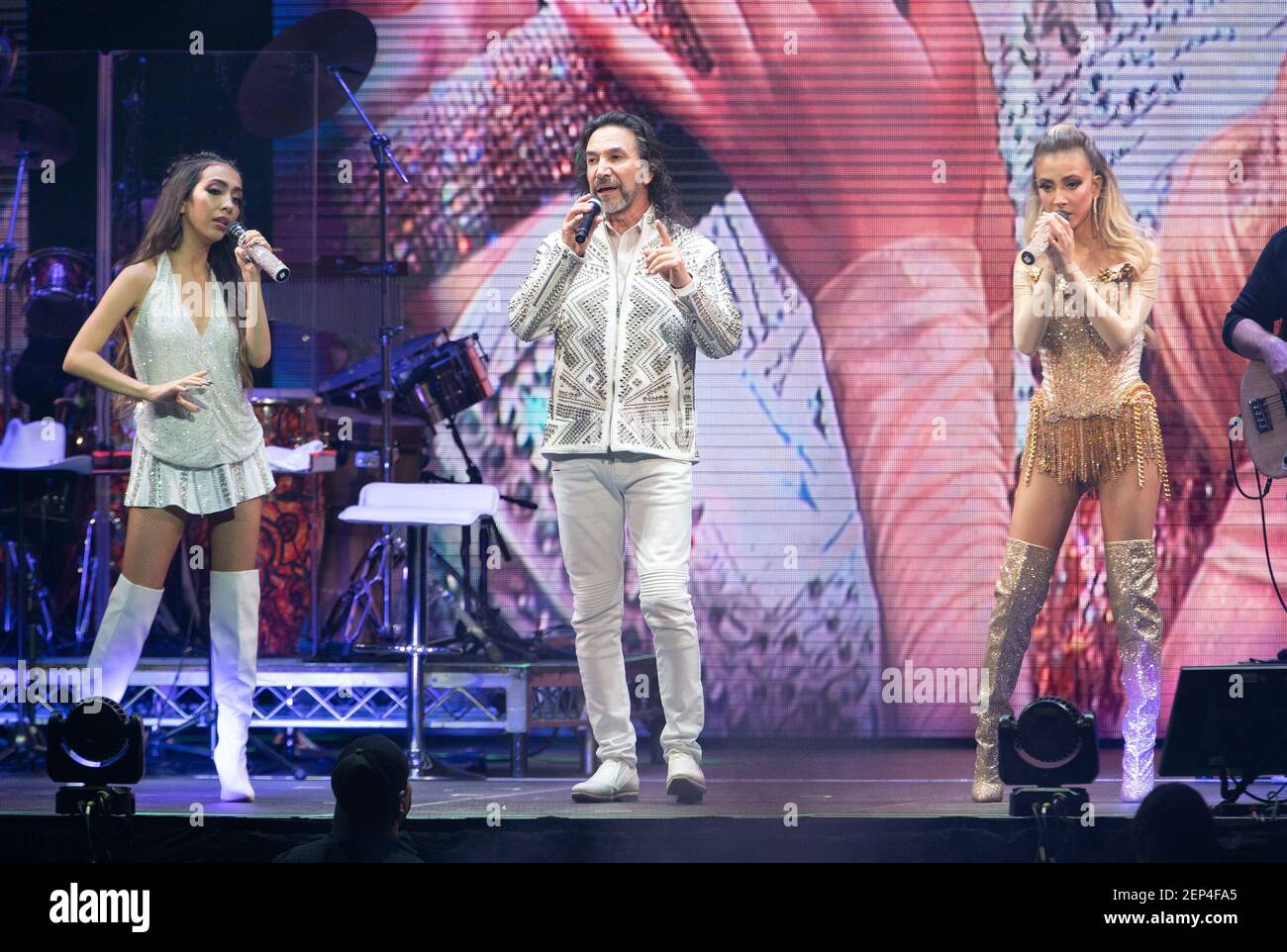 MIAMI, FL - OCT 26: Alison Solis, Marco Antonio Solis and Marla Solis ...