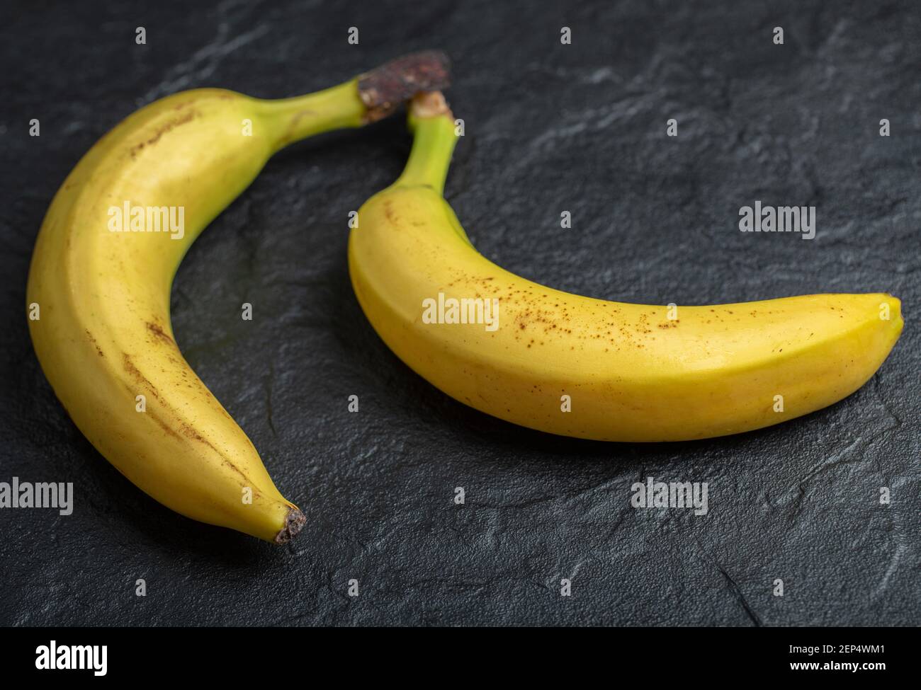 Up close photo of bananas hi-res stock photography and images - Alamy