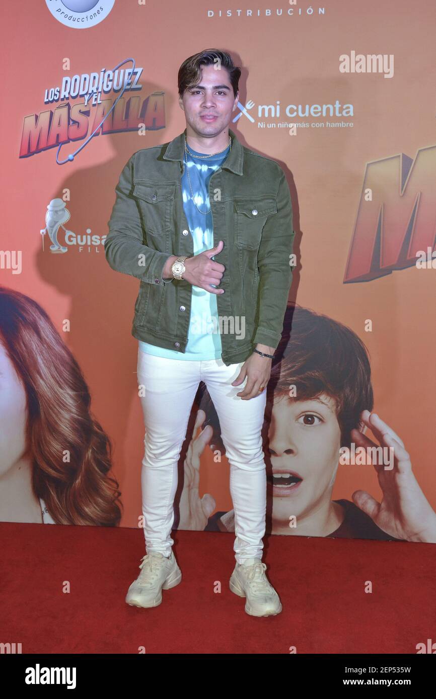 MEXICO CITY, MEXICO - OCTOBER 29: Ian poses for photos during a red ...