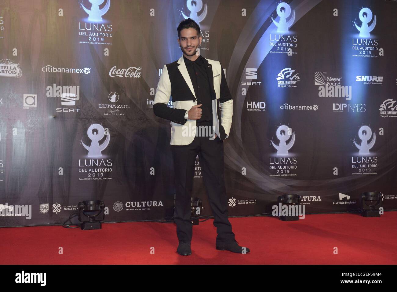 MEXICO CITY, MEXICO - OCTOBER 30: Robert Coronel poses for photos during the red carpet of XVIII ...