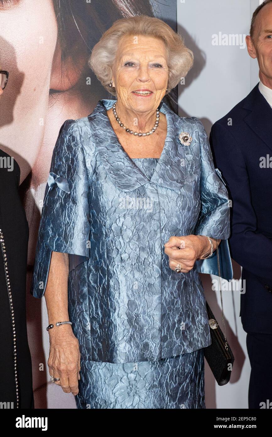 Princess Beatrix at Farewell performance of ballet dancer Igone de ...