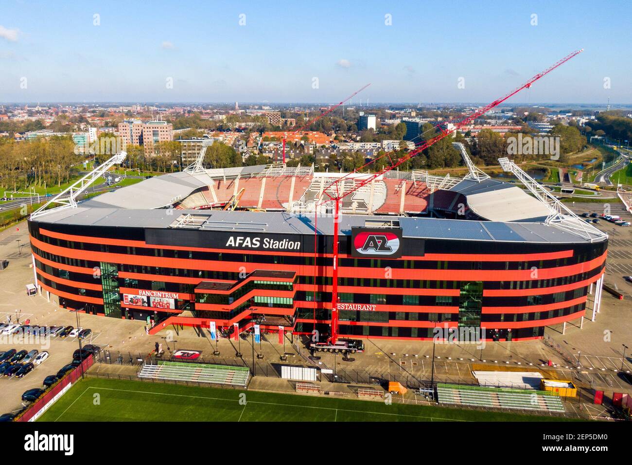 ALKMAAR, 30-10-2019, The collapsed roof at the AZ AFAS Stadium is ...