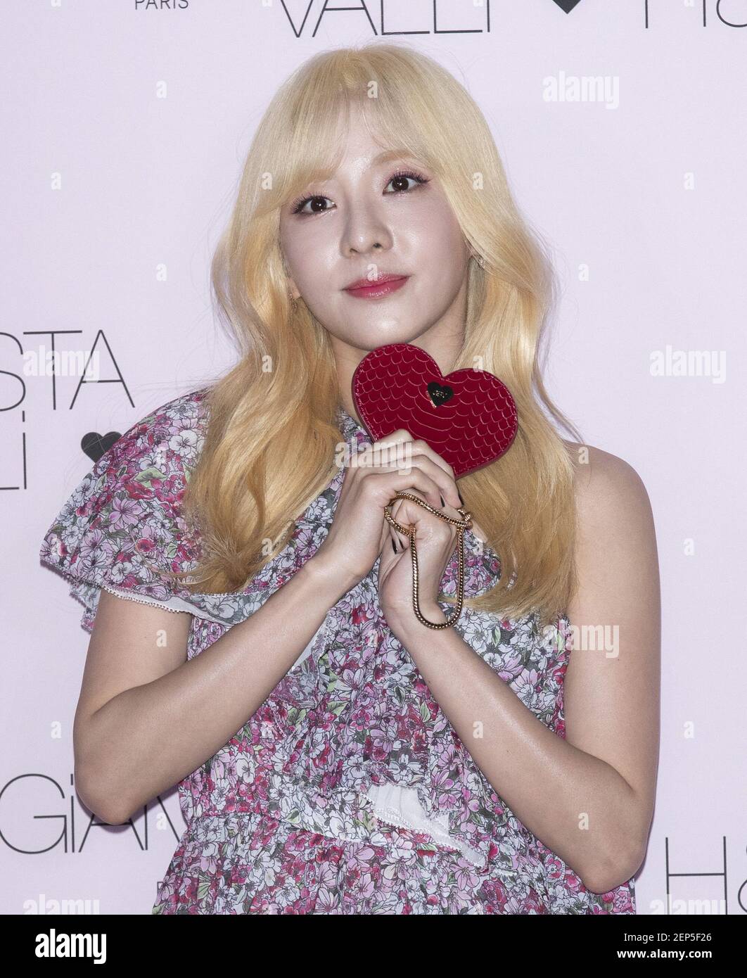 Sandara Park Blonde Hair