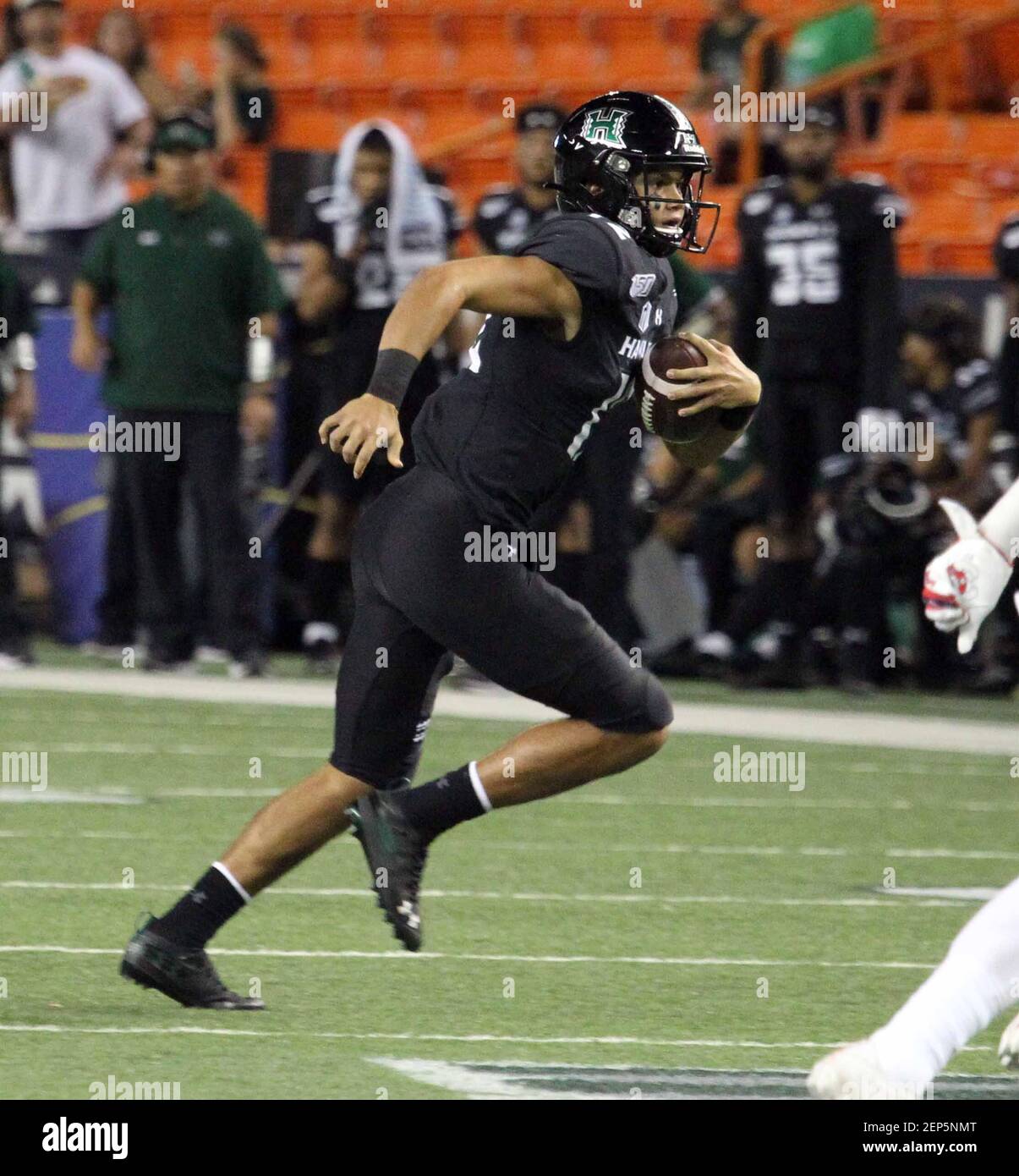 November 2, 2019 - Hawaii Rainbow Warriors quarterback Chevan Cordeiro ...