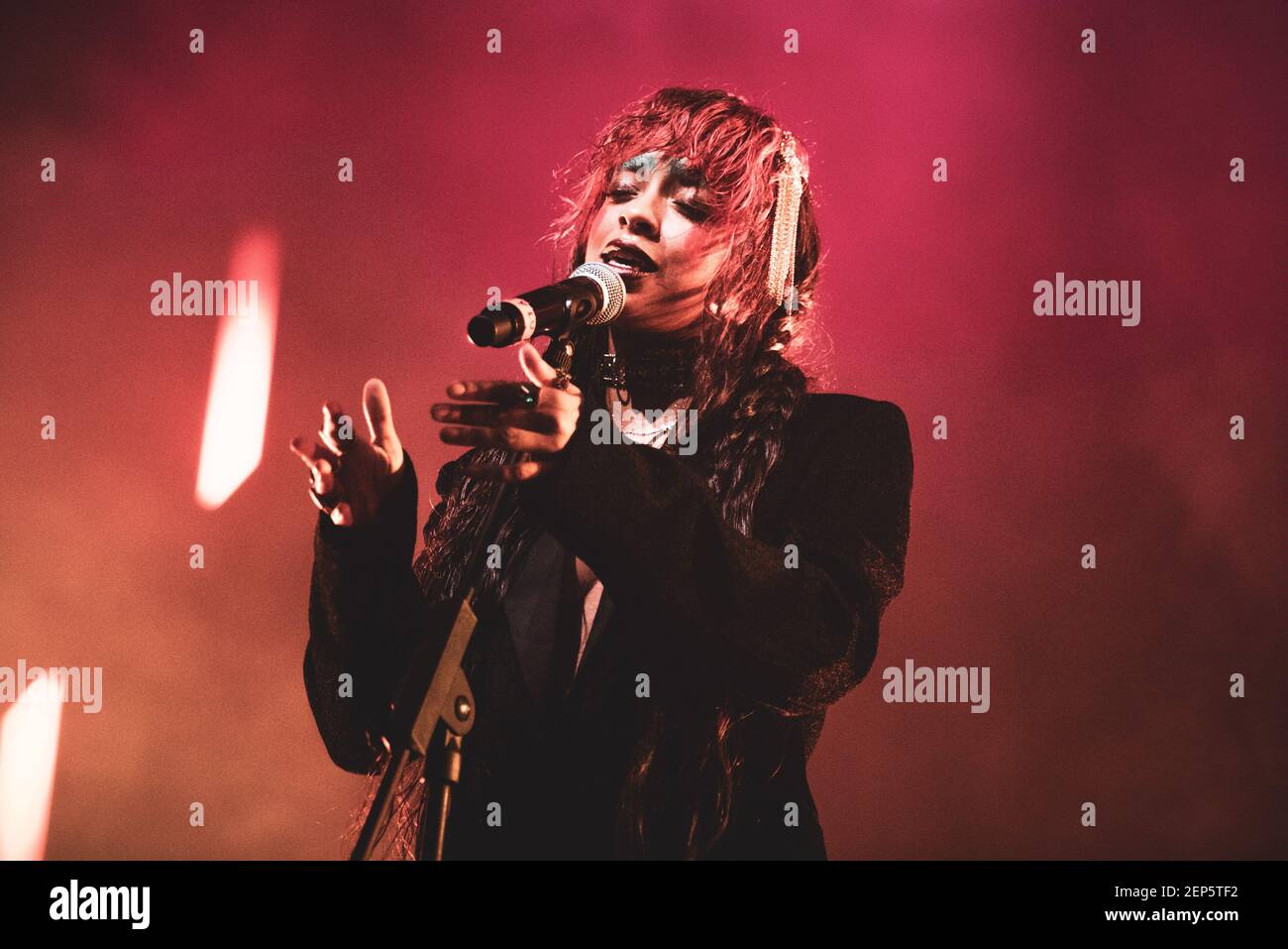 The American cellist, singer and songwriter Kelsey Lu (real name Kelsey ...