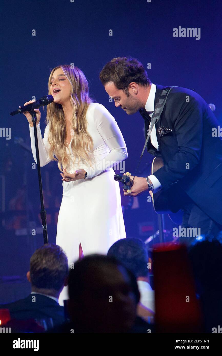 MIAMI, FL-NOV 2: Singer Alison Porter performs during the 2019 ...