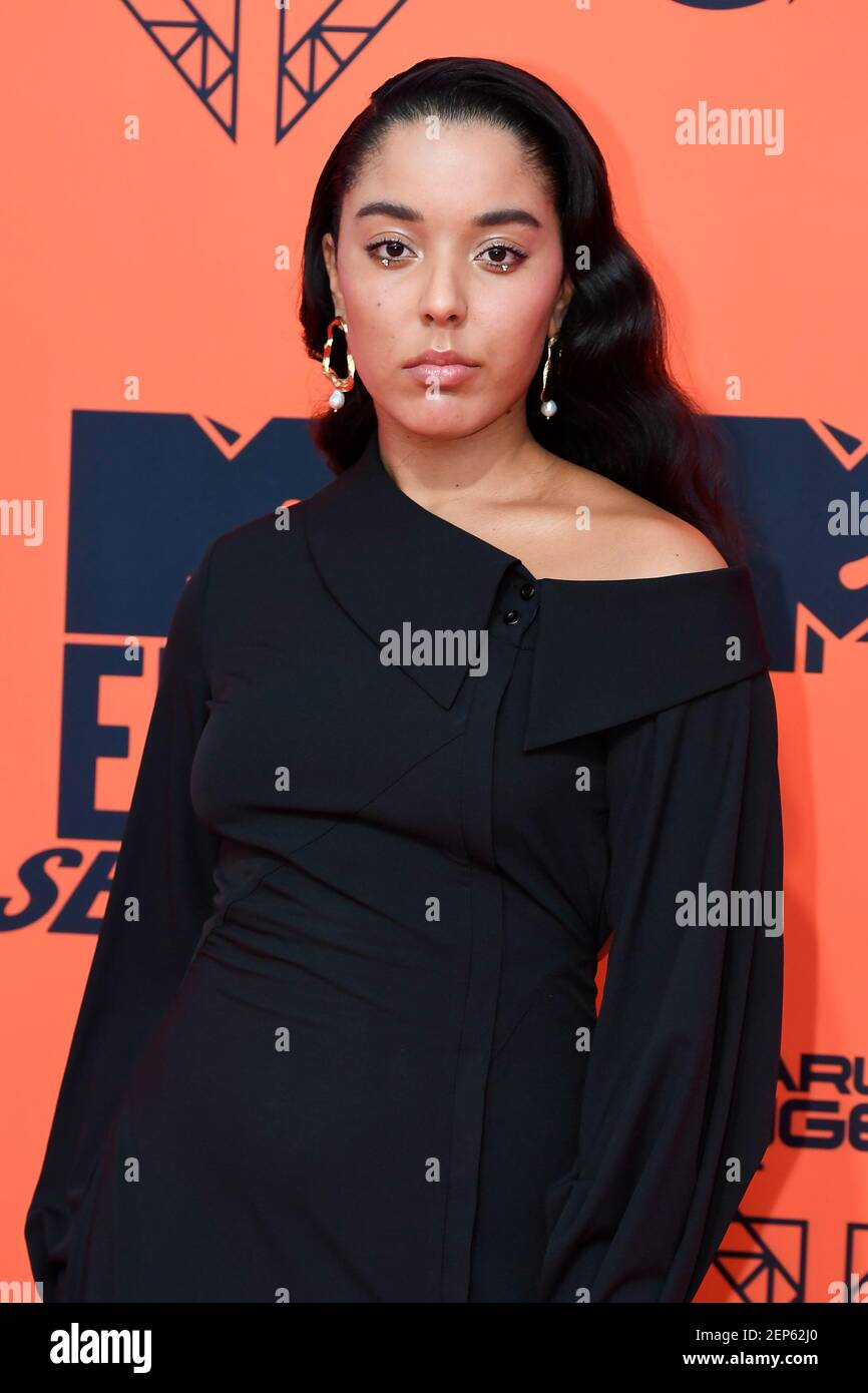 Grace Carter on the Red Carpet during the MTV European Music Awards ...