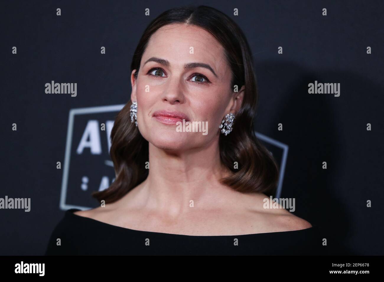 BEVERLY HILLS, LOS ANGELES, CALIFORNIA, USA - NOVEMBER 03: Actress ...