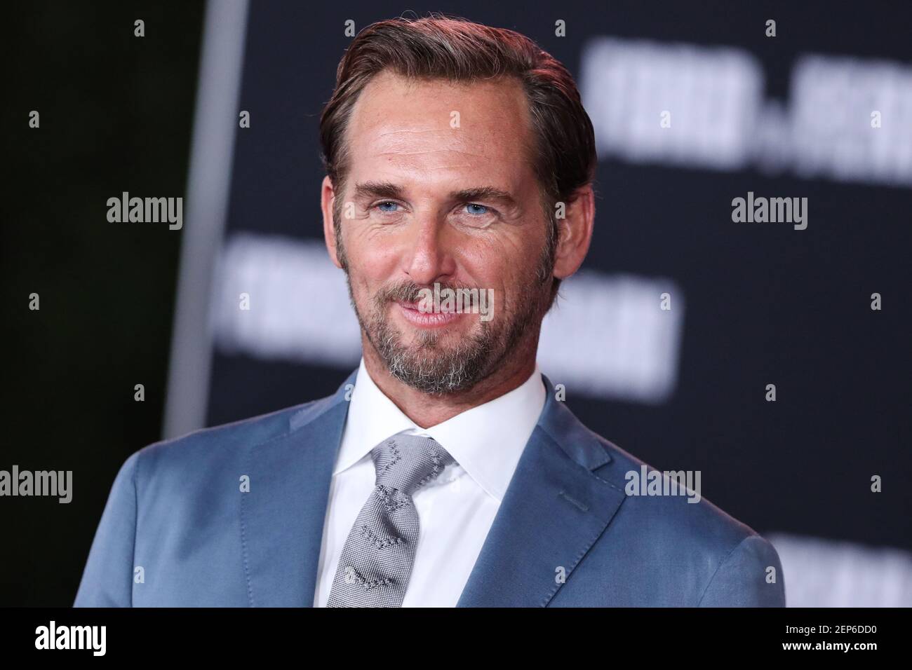 HOLLYWOOD, LOS ANGELES, CALIFORNIA, USA - NOVEMBER 04: Actor Josh Lucas ...