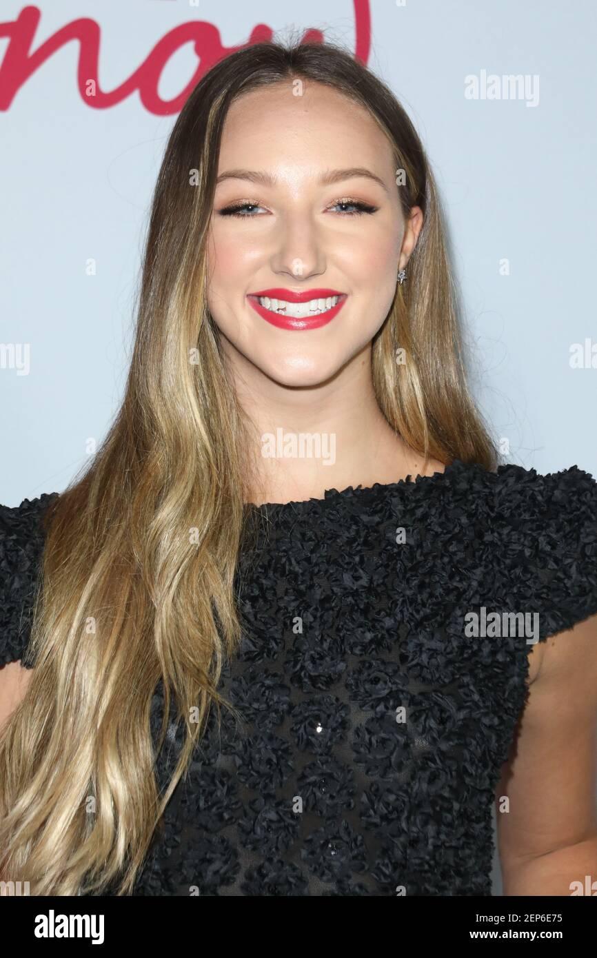 LOS ANGELES, CALIFORNIA, USA - NOVEMBER 04: Actress Ava Michelle ...