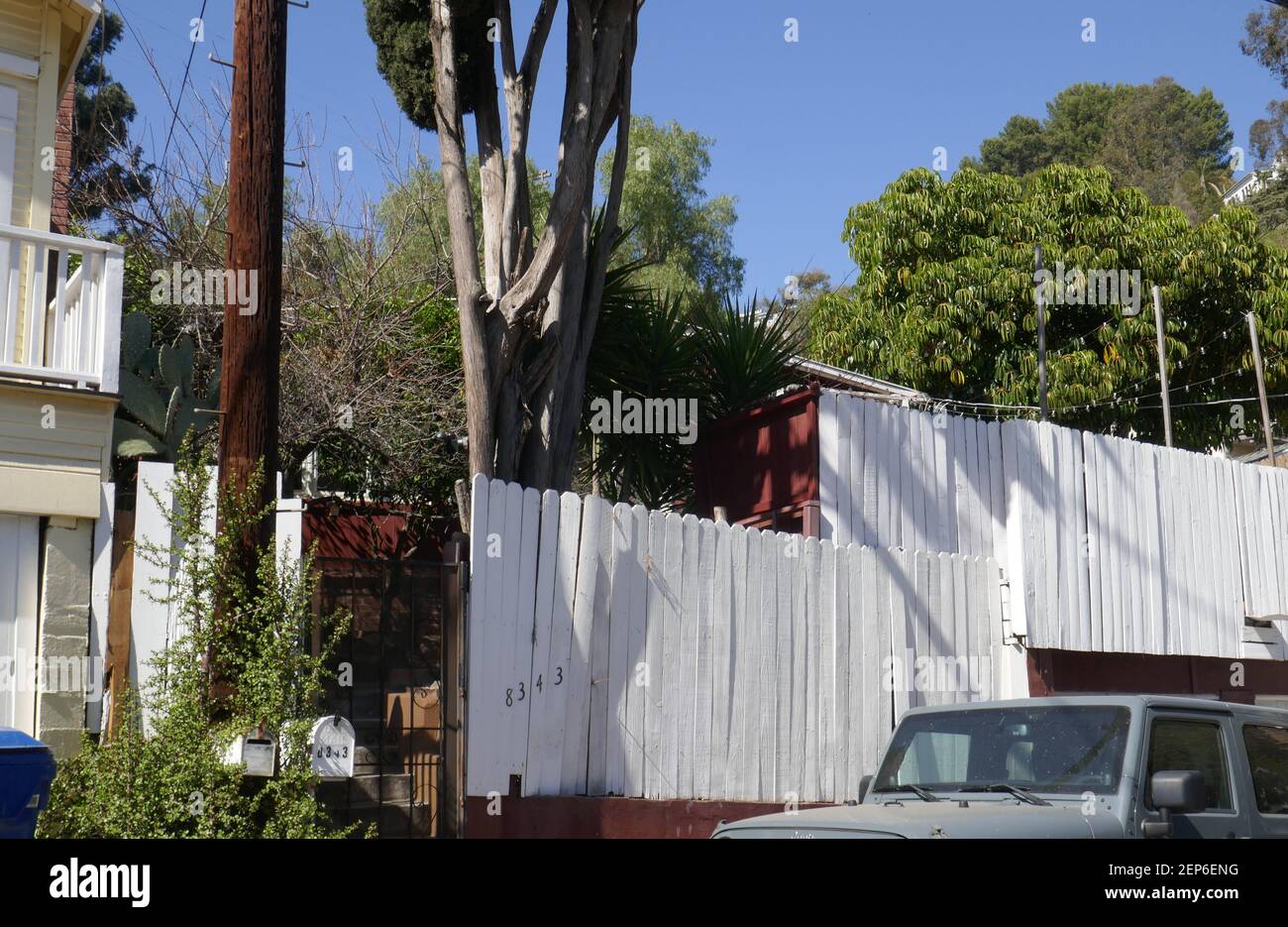 Lila leeds hi-res stock photography and images - Alamy