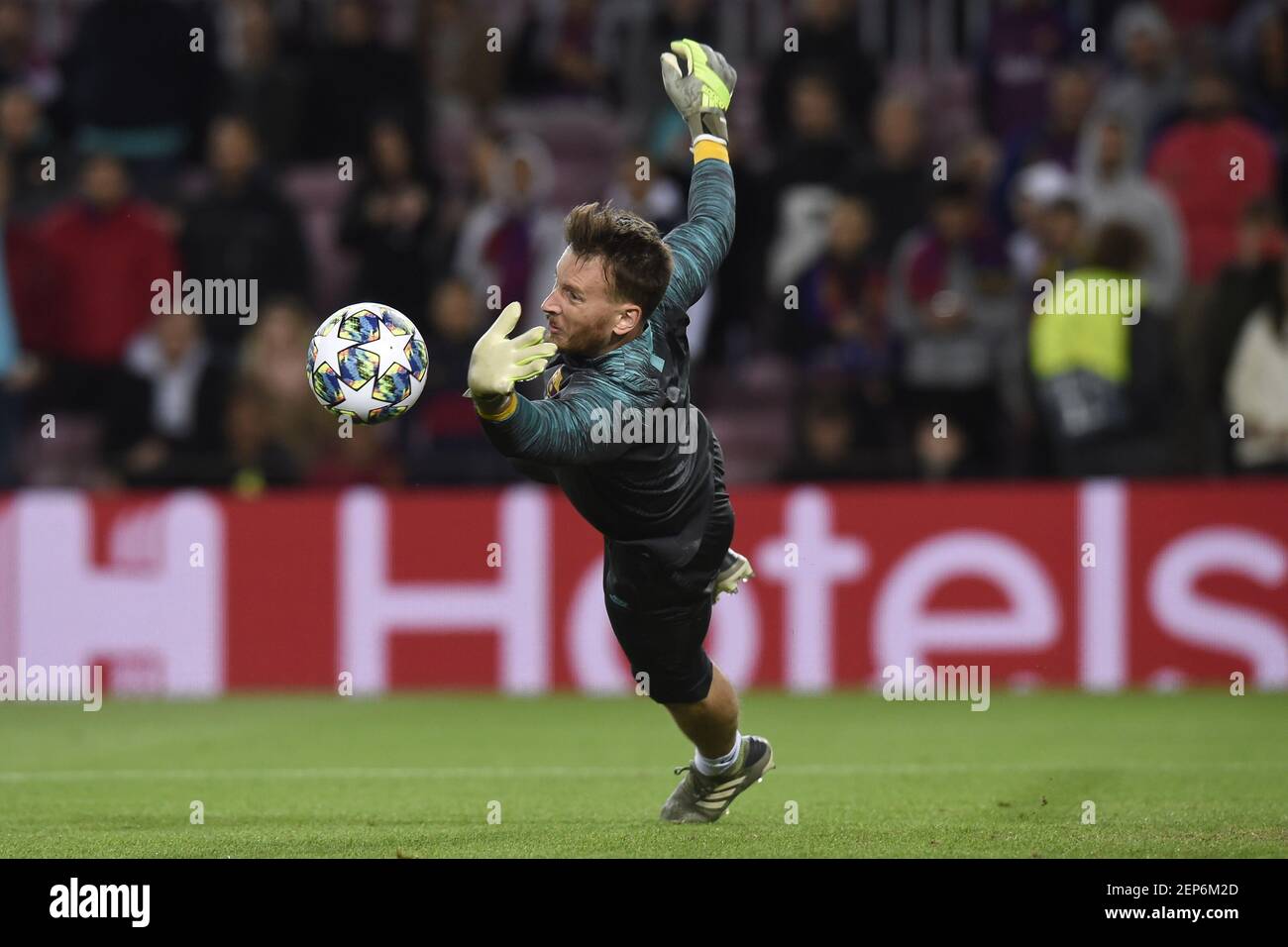 Norberto Murara Neto of FC Barcelona during the warm up (Photo by ...