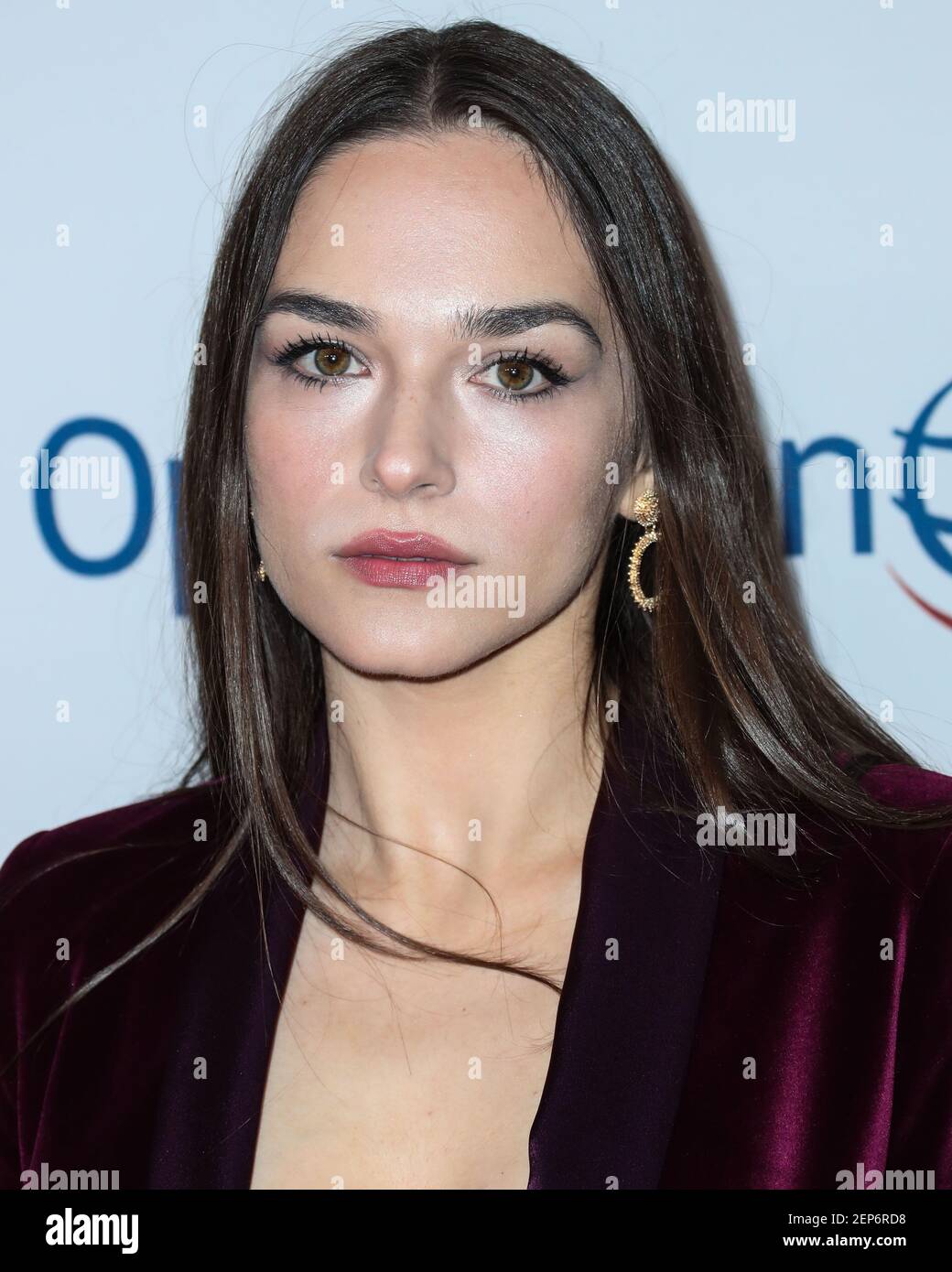 BEVERLY HILLS, LOS ANGELES, CALIFORNIA, USA - NOVEMBER 06: Actress ...