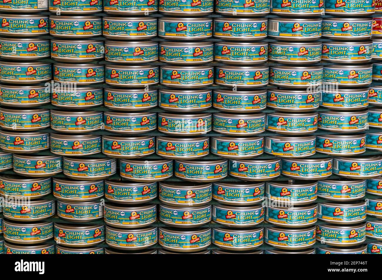 A display of Shoprite brand Chunk Light Tuna in vegetable oil cans in ...