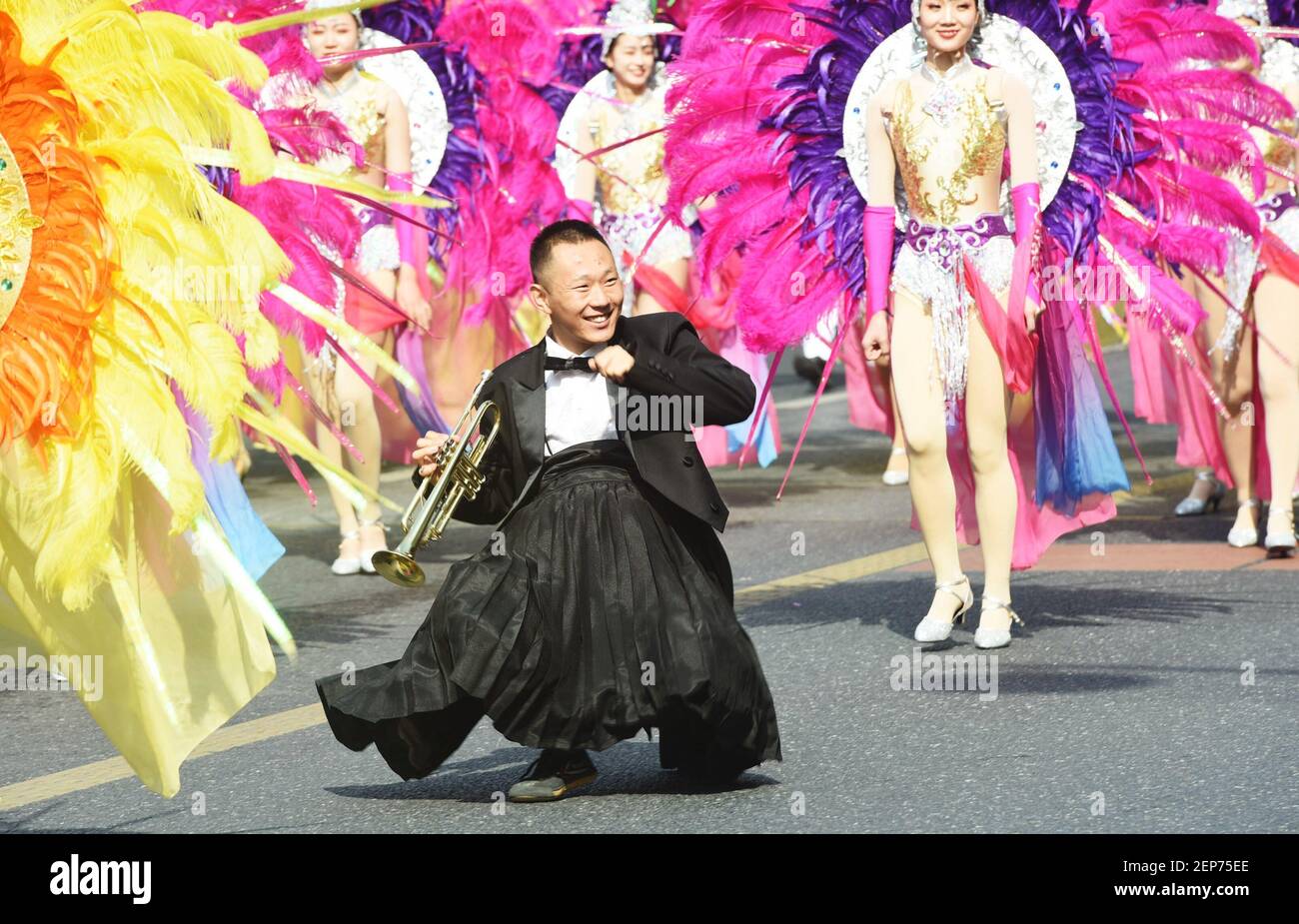 Zhejiang,CHINA-A Wulin float parade themed with a new retail carnival ...