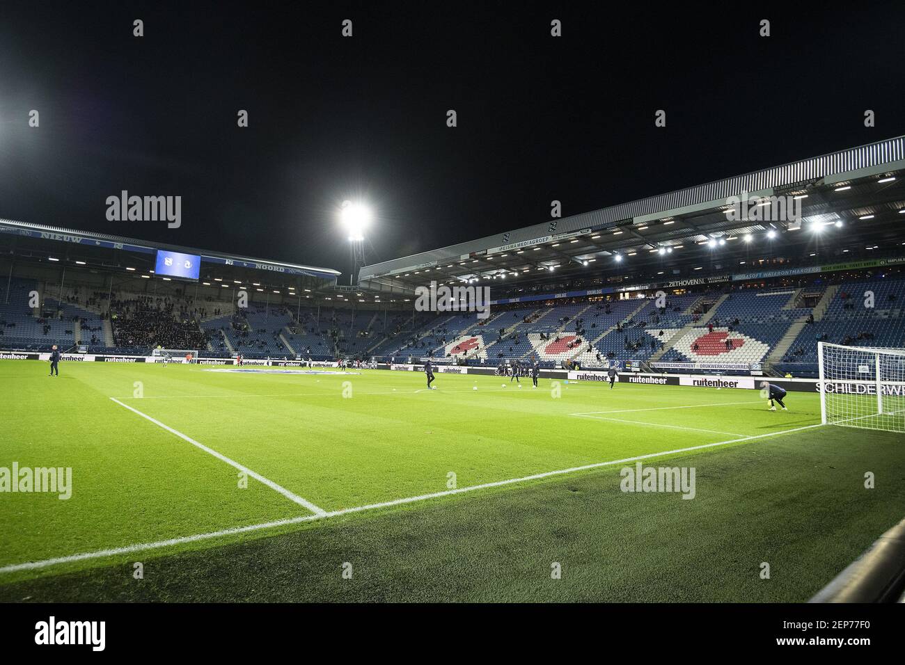 HEERENVEEN, 09-11-2019 Abe Lenstra stadium , Dutch Eredivisie Football ...