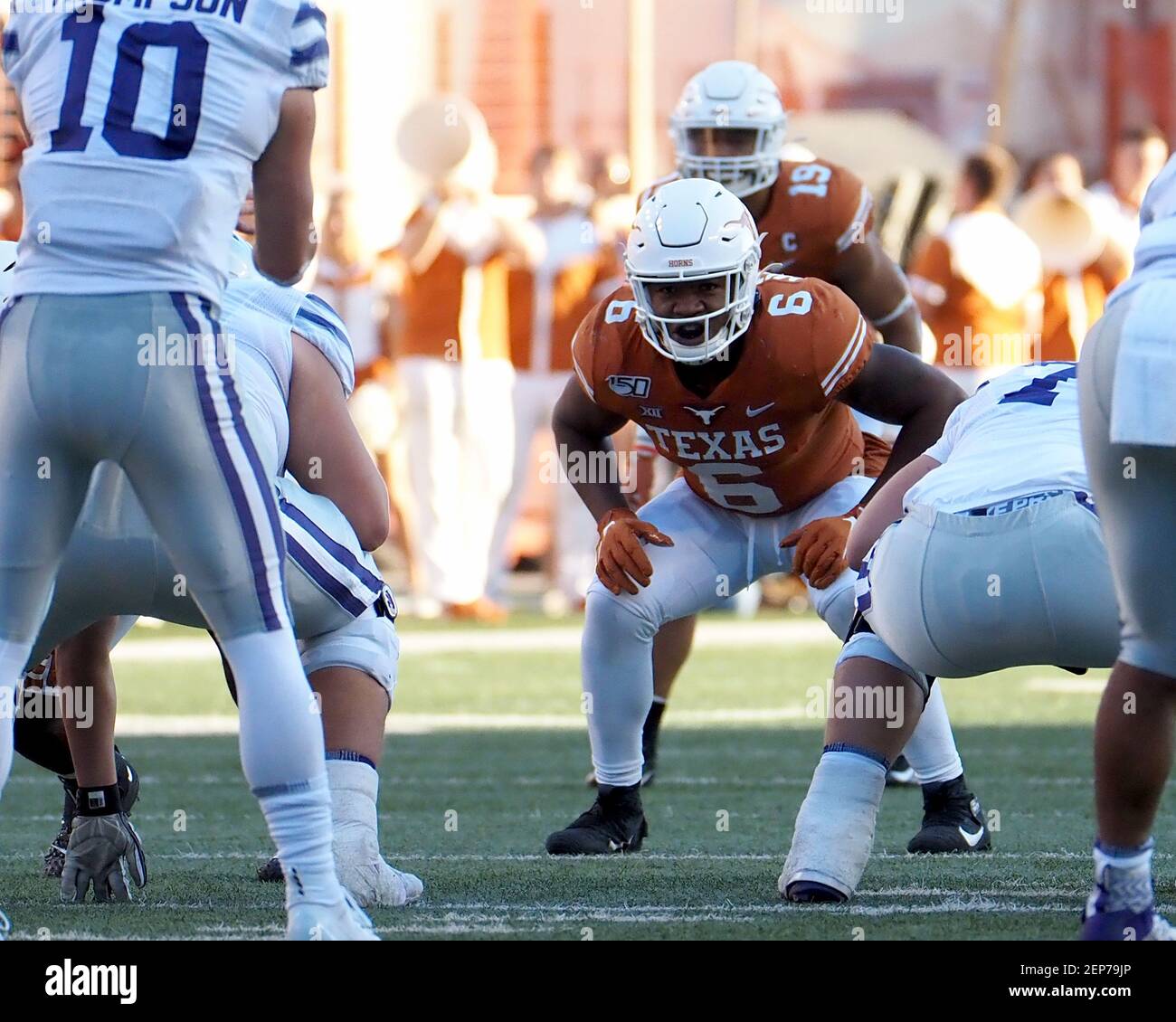 Nov 9, 2019.. Juwan Mitchell #6 of the Texas Longhorns in action vs the ...