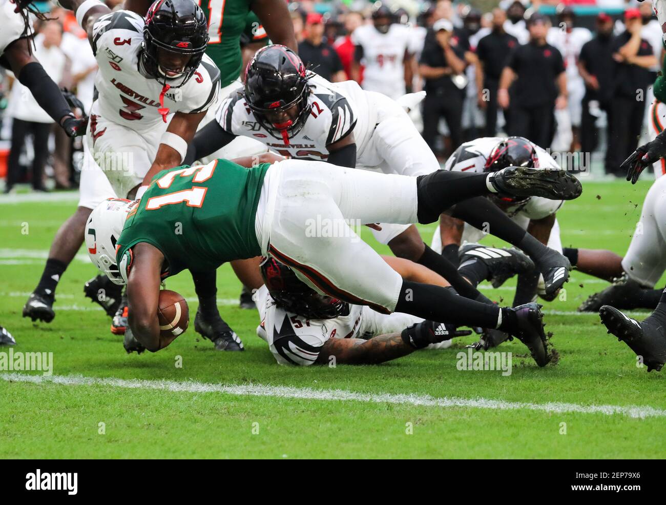 November 09, 2019: Miami Hurricanes running back DeeJay Dallas (13 ...