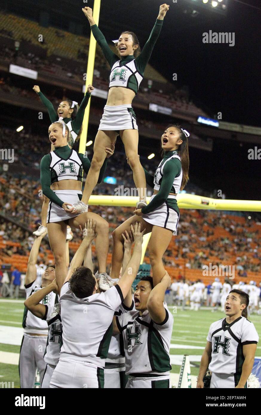 November 9, 2019 - Hawaii cheerleaders during a game between the San ...