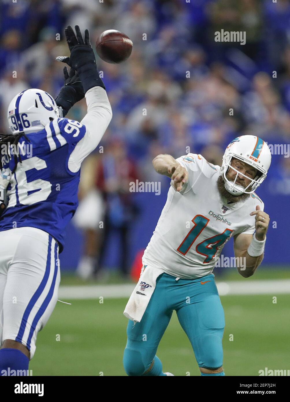 Miami Dolphins quarterback Ryan Fitzpatrick (14) throws past ...