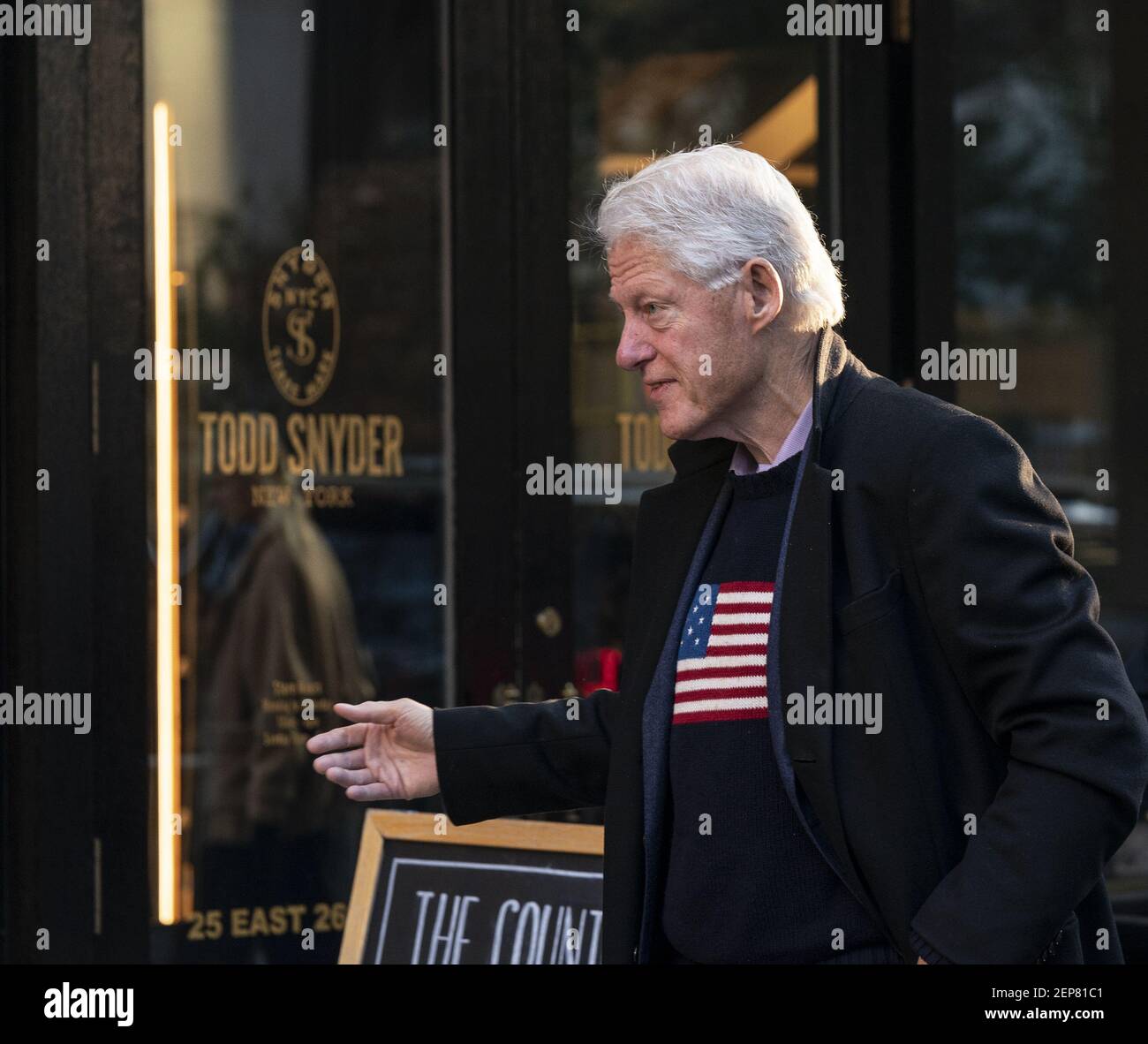 Former US President Bill Clinton arrives for breakfast at Blackbarn ...