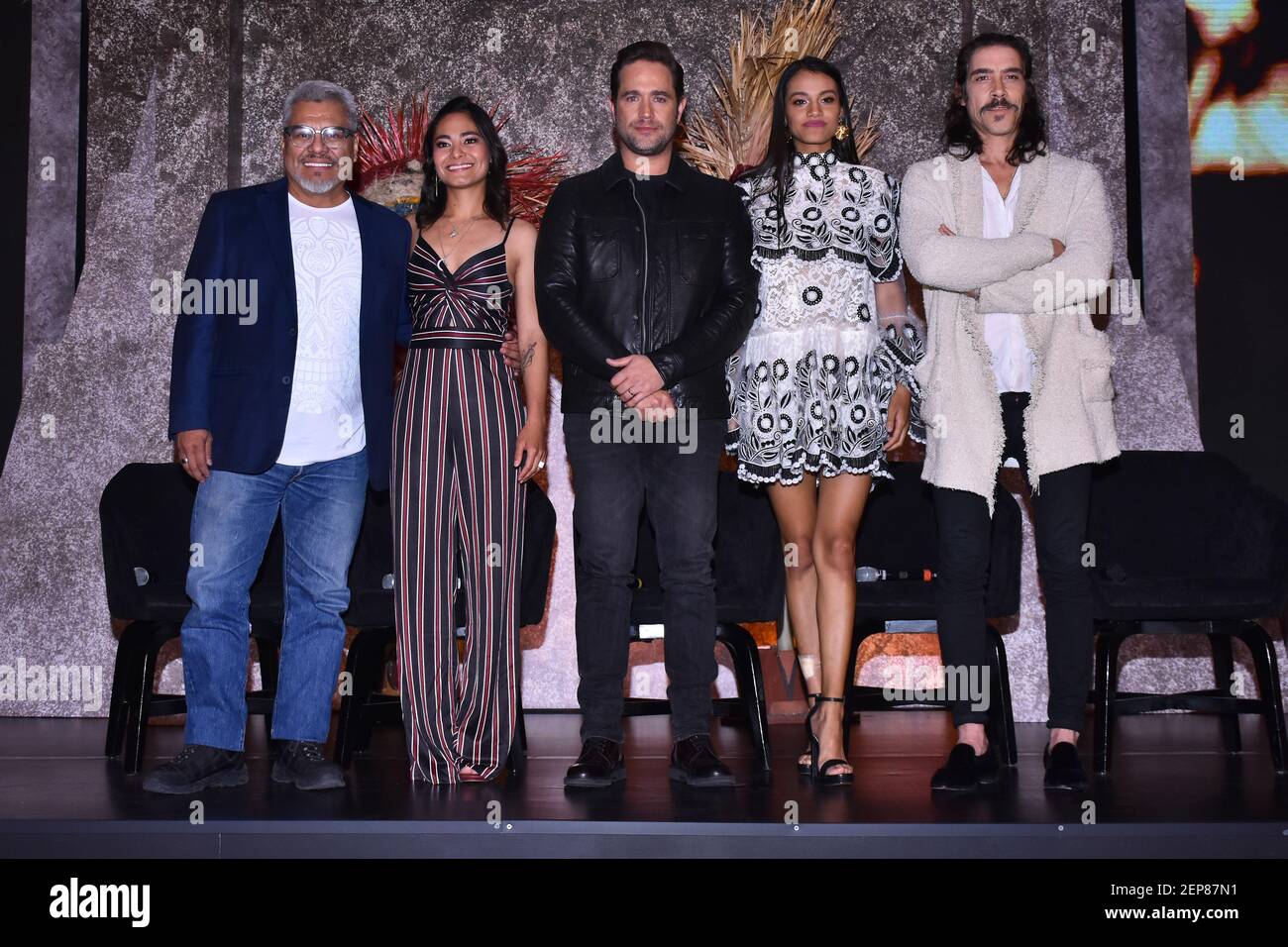 MEXICO CITY, MEXICO - NOVEMBER 13: Dagoberto Gama, Mitzi Mabel Cadena ...
