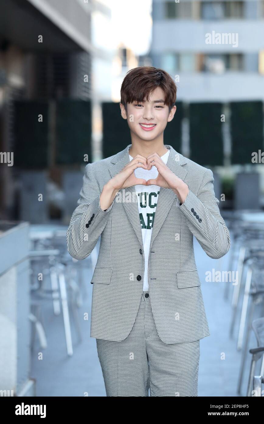 South Korean actor Kim Min-kyu pose to take photos one day before his ...