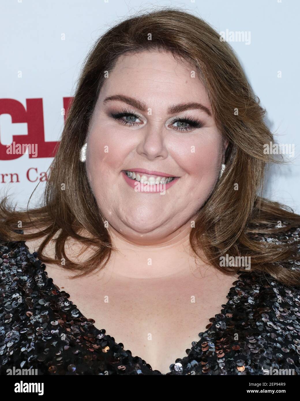 BEVERLY HILLS, LOS ANGELES, CALIFORNIA, USA - NOVEMBER 17: Actress ...