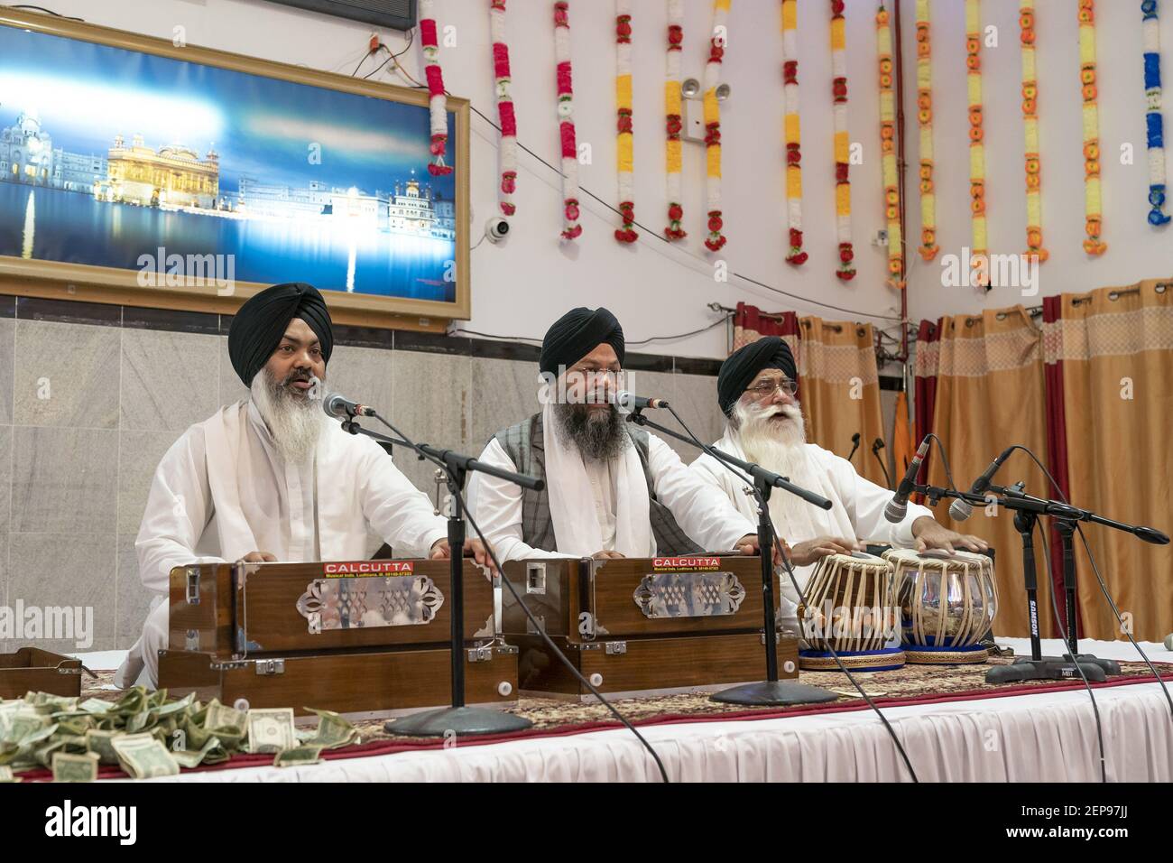 Musicians chant and play during 550th Birthday of Guru Nanak Dev Ji ...