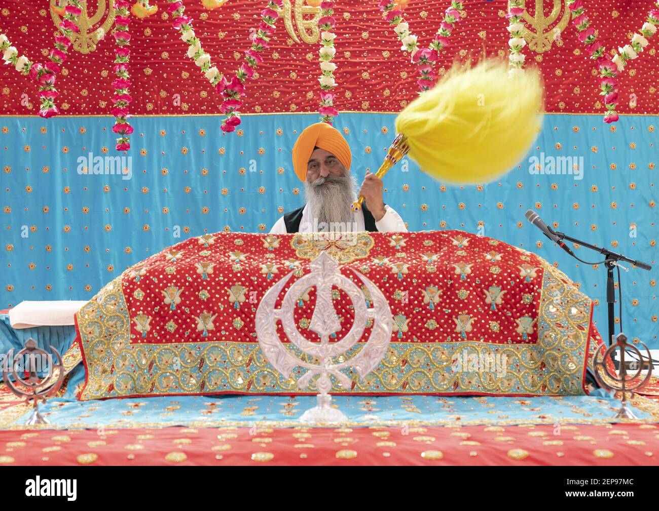 Priest attends 550th Birthday of Guru Nanak Dev Ji celebration at Baba ...