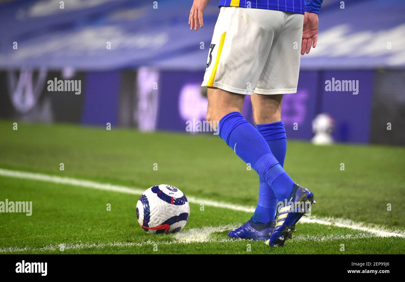 Ball at feet hi-res stock photography and images - Alamy