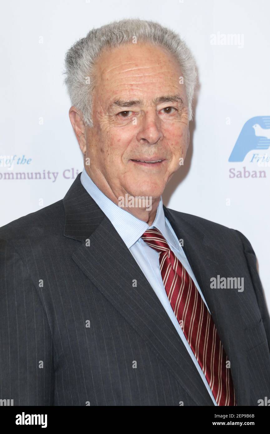 BEVERLY HILLS, LOS ANGELES, CALIFORNIA, USA - NOVEMBER 18: Bob Broder ...