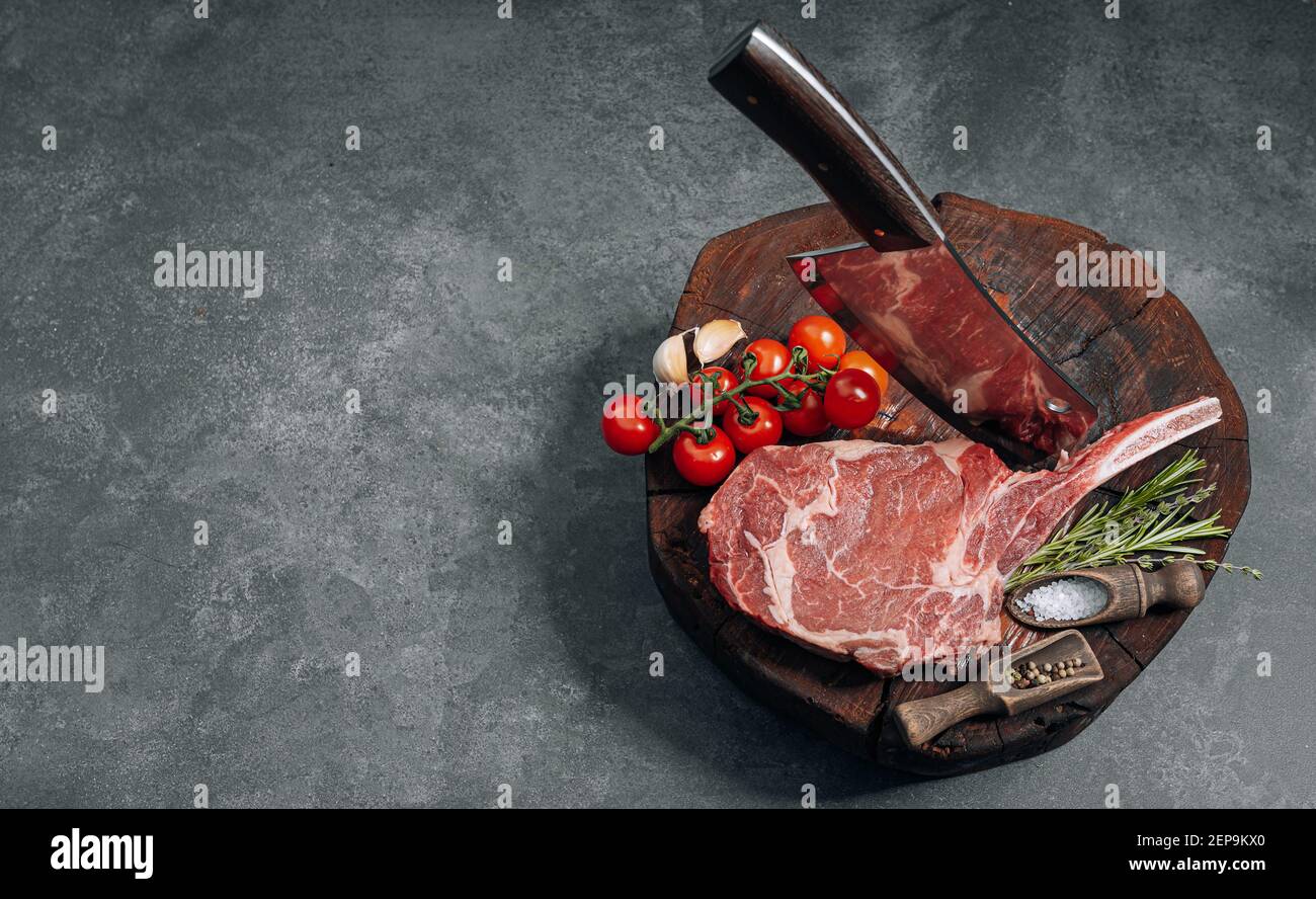 Cowboy cooking hi-res stock photography and images - Alamy