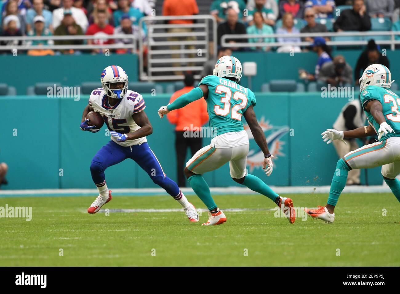 November 17, 2019: John Brown #15 of Buffalo runs from Ken Crawley #32 ...