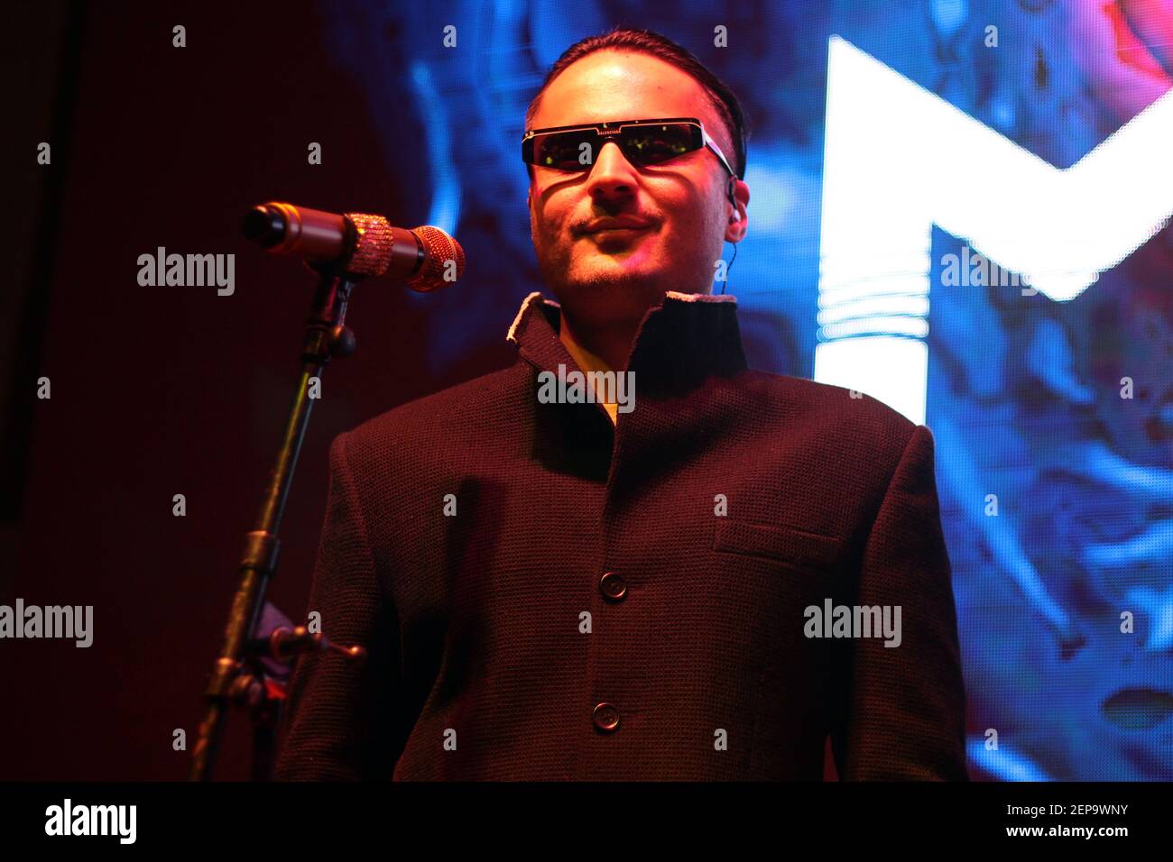 NEW DELHI, INDIA - NOVEMBER 15: Indian singer Hari Singh performs ...