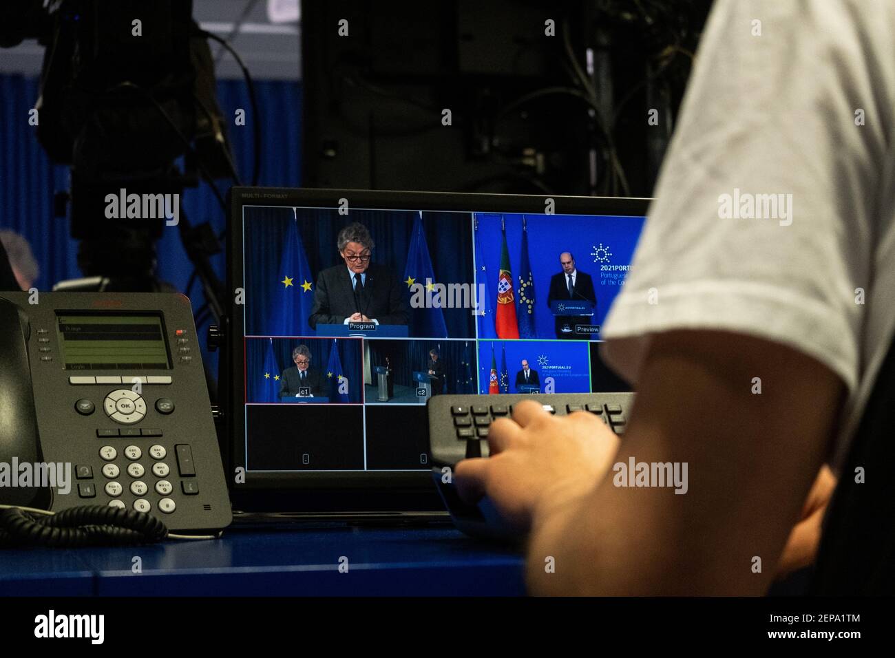 Press conference by the European Commissioner Thierry Breton following ...
