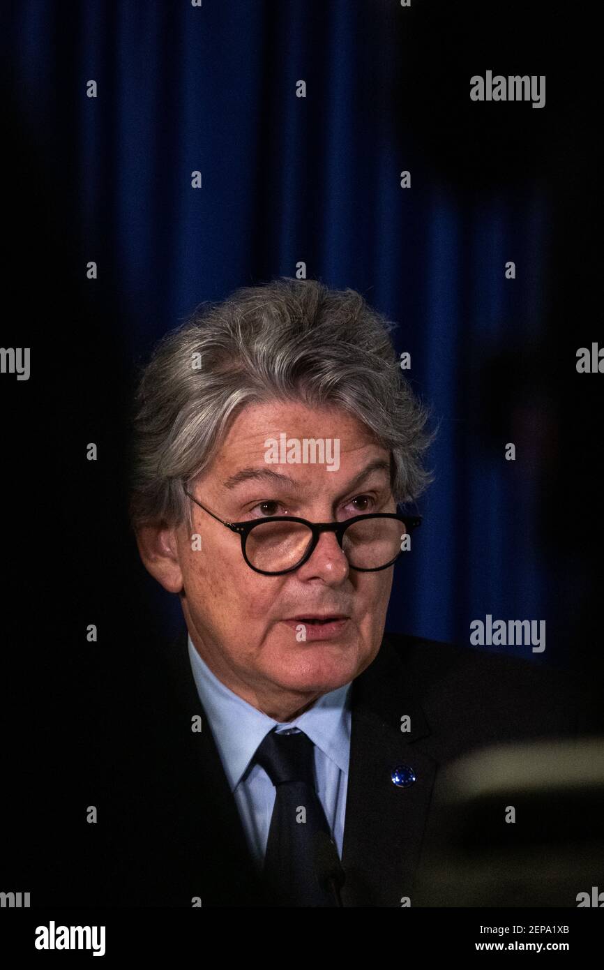 Press conference by the European Commissioner Thierry Breton following ...