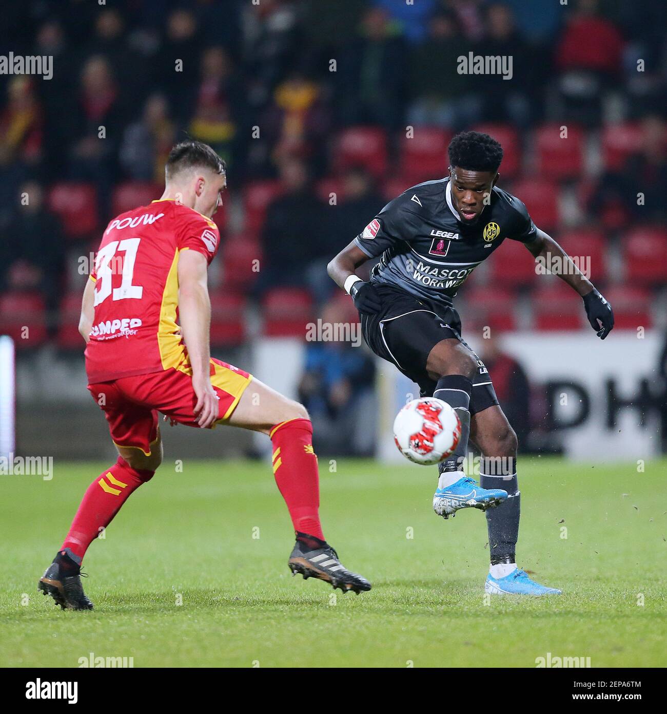DEVENTER, 22-11-2019, Stadion De Adelaarshorst , Dutch football, Keuken ...