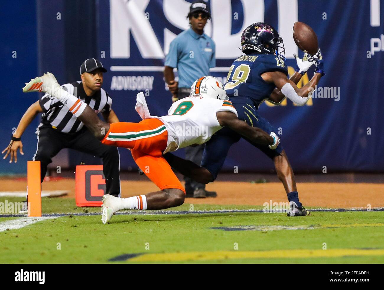 November 23, 2019: FIU Panthers wide receiver Shemar Thornton (19 ...