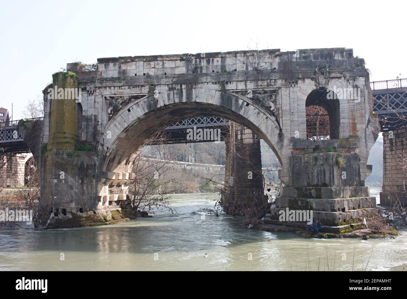 Ponte rotto broken bridge rome hi-res stock photography and images - Alamy
