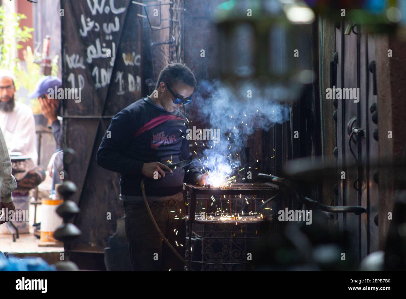 Assembly metal arc welding hi-res stock photography and images - Alamy