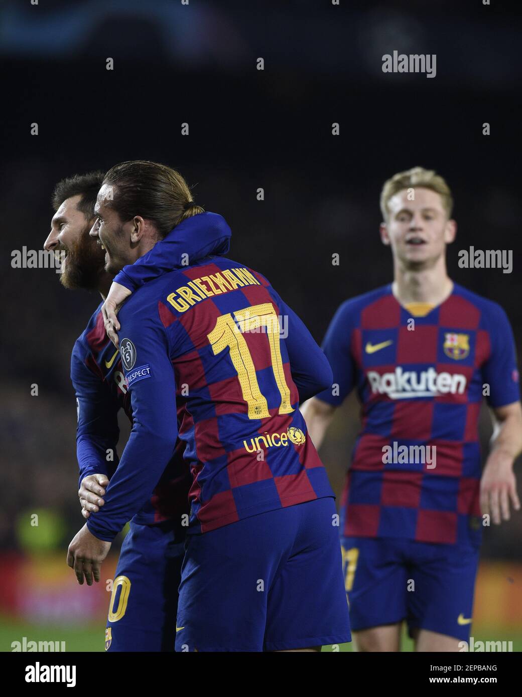 Antoine Griezmann of FC Barcelona celebrates the 3-0 with his teammate ...